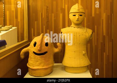 Ancient history Haniwa Stock Photo - Alamy