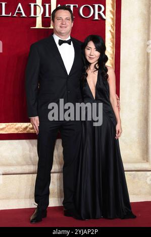 Michael Pruss mit Ehefrau Marika Takeuchi Pruss bei der Weltpremiere ...