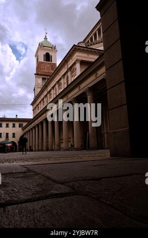 Historic center of Novara and Novara cathedral, Italy Stock Photo - Alamy