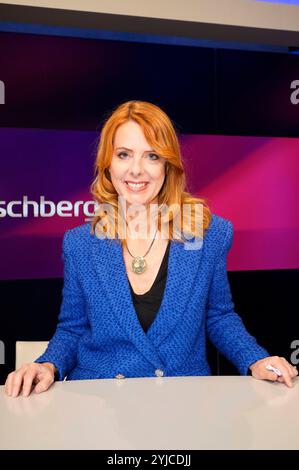 Kerstin Palzer in der ARD-Talkshow maischberger im Studio Berlin ...