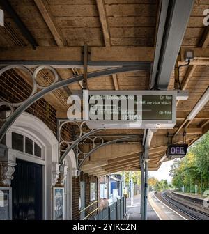 Rowlands Castle Railway Station, Rowlands Castle, Hampshire, England ...