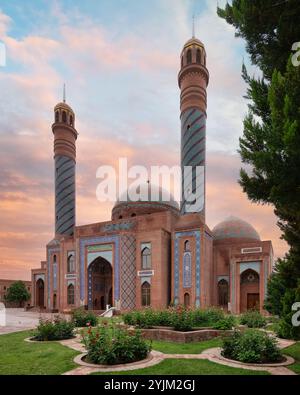 The Goy Imam Mosque in Ganja, Azerbaijan showcases stunning Islamic ...