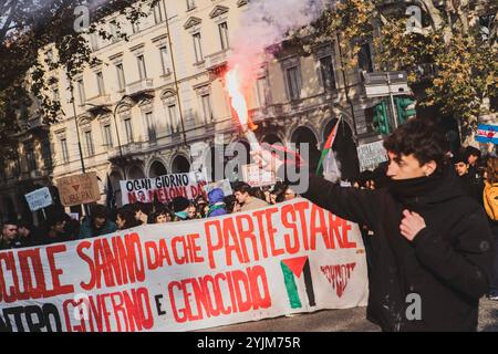 Manifestazione degli studenti “No Meloni Day”. Torino, Italia - 14 ...