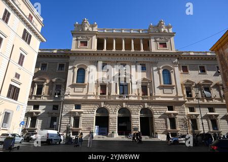 The Pontifical Gregorian University (Pontificia Università Gregoriana ...