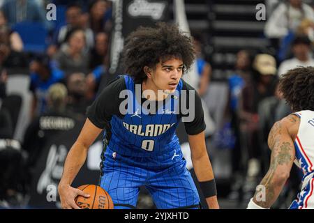 Philadelphia 76ers guard Kelly Oubre Jr. (9) guards against Chicago ...