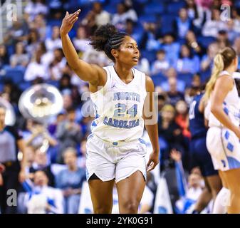 North Carolina guard Indya Nivar (24) drives against Notre Dame forward ...