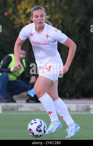 Emma Faerge (Fiorentina Femminile) vs Chante-Mary Dompig (Milan Women ...