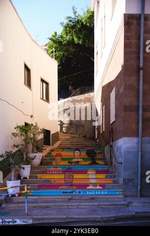 Alley with staircase in the village of La Motte-Chalancon, Drôme ...