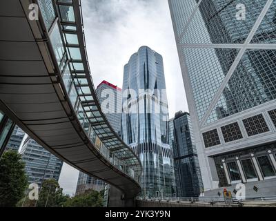 The Henderson Skyscraper Hong Kong designed by Zaha Hadid Architects ...