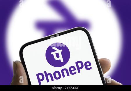 PhonePe logo is displayed on smartphone Stock Photo - Alamy