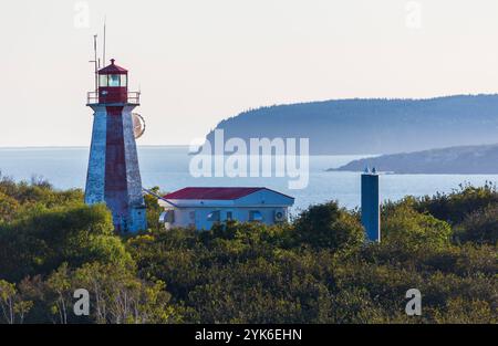 Partridge Island Lighthouse, Bay of Fundy, Saint John, New Brunswick ...