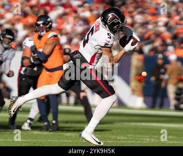 Atlanta Falcons wide receiver Drake London (5) runs during an NFL ...