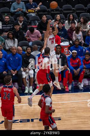 Detroit Pistons forward Simone Fontecchio (19) aims to dunk the ball as ...