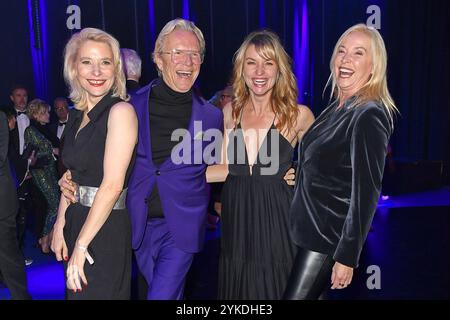 Alexandra Mohr, Wolfgang Lippert, Ina Paule Klink und Gesine Lippert ...