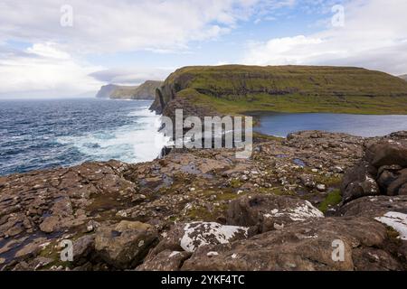 Panoramic landscape photography of Leitisvatn, the floating lake above ...