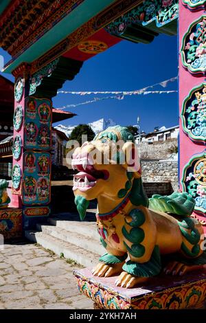 October 2009 WWF Everest Commission - Tengboche Stock Photo - Alamy