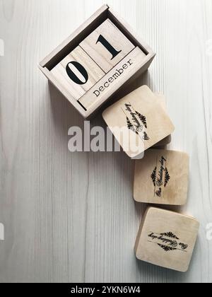 Wooden Perpetual Calendar set to December 19 Stock Photo - Alamy