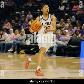 LSU guard Jada Richard (30) shoots the ball in the first half of a NCAA ...