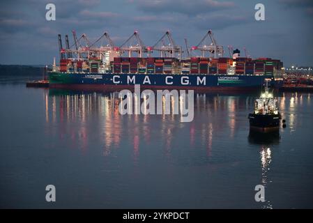 Dawn at Southampton container terminal with CGA CGM container ship ...