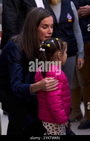 Chiva, Valencia, Spain. 19th Nov, 2024. Queen Letizia of Spain visit ...