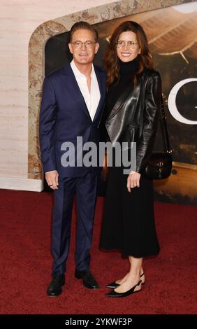 HOLLYWOOD, CALIFORNIA - NOVEMBER 18: (L-R) Kyle MacLachlan and Desiree ...