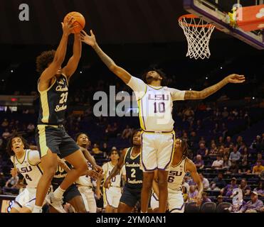 LSU forward Daimion Collins (10) dunks against Mississippi guard Dre ...