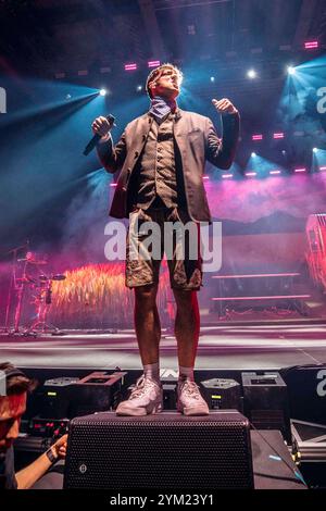 TREAM live bei einem Konzert seiner Biergarnitour 2024 in der ...