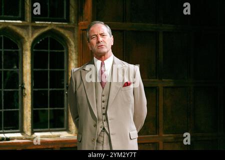 II/ii:: Julian Wadham (Vaughan Cunningham) in ANOTHER COUNTRY by Julian ...