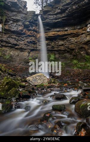 Late autumn at Hardrow Force, Englands longest single drop waterfall ...
