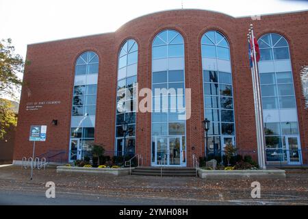 Municipal offices on Charlotte Street in downtown Port Colborne ...