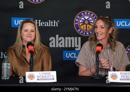 Lynne Roberts (left) is introduced as the LA Sparks basketball coach by ...