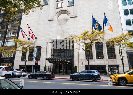The Four Seasons Hotel is a A MANHATTAN LANDMARK ON BILLIONAIRES' ROW ...