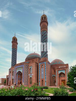 Imamzadeh Mausoleum or Goy Imam Mosque. Beautiful mosque in Ganja city ...