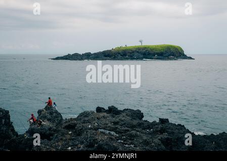 Pulua Kuan island in Bali, Indonesia Stock Photo - Alamy