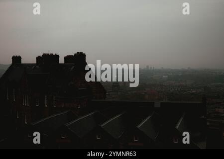 Edinburgh foggy city scape Stock Photo - Alamy