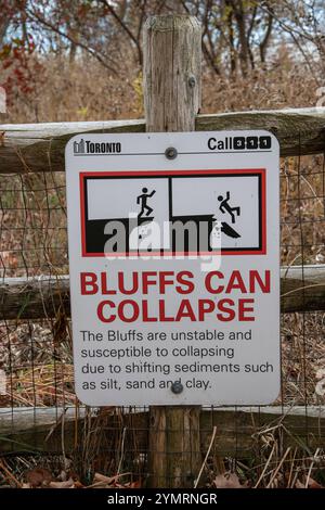 Danger sign bluffs can collapse at Bluffer's Park in Scarborough ...