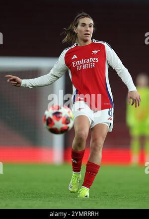 Mariona Caldentey (Arsenal 8) during the Women's Super League game ...