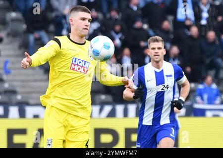 Tom Gaal (SSV Ulm 1846, #04) jubelt mit Seir Telalovic (SSV Ulm 1846 ...