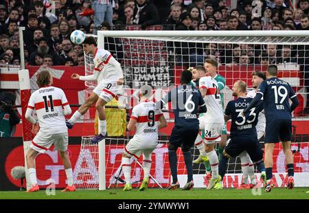 Strafraumszene, Torraumszene Kopfballduell Zweikampf Aktion Anthony Rouault VfB Stuttgart (29 ...