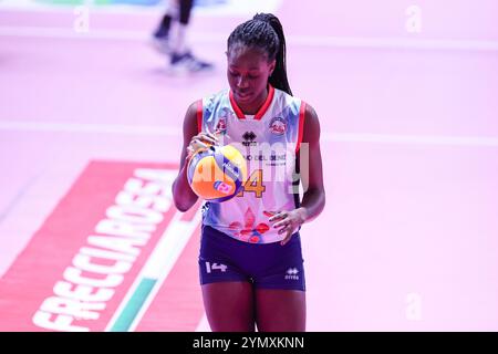 Linda Nwakalor during Savino Del Bene Scandicci vs Cuneo Granda Volley ...