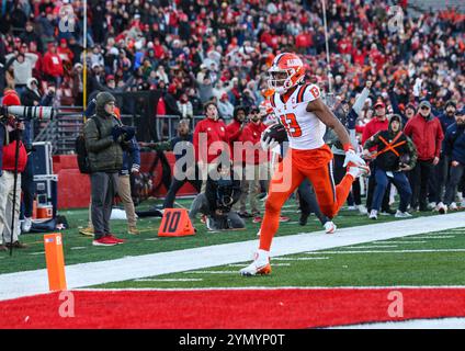 Illinois wide receiver Pat Bryant runs a drill at the NFL football ...