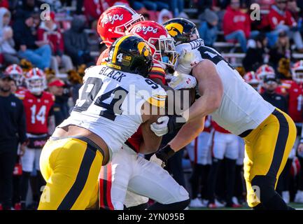 Iowa defensive back Koen Entringer (4) breaks up a pass intended for ...