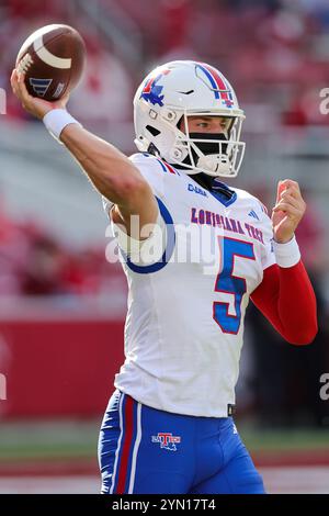 Louisiana Tech quarterback Blake Baker (5) throws during an NCAA ...