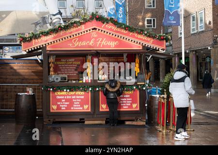 Christmas market stall, Broadgate, Coventry, UK Stock Photo - Alamy