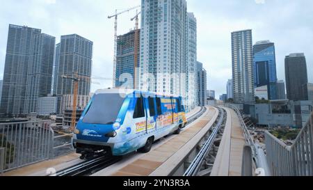 The tracks and stations of the Metromover in Miami - MIAMI, UNITED ...