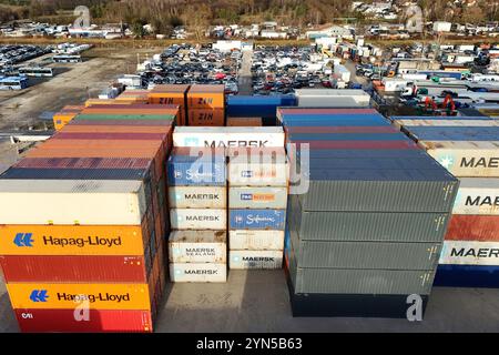 Topic picture German economy, export / container depot container ...