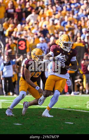 Arizona State wide receiver Melquan Stovall (5) and Texas defensive ...