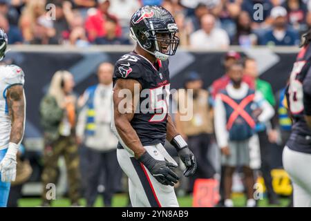 Houston Texans defensive end Danielle Hunter (55) walks in with ...