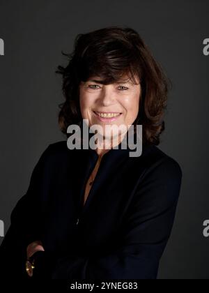 Sarah Standing, The Oldie of the Year 2024 20-11-24 Stock Photo - Alamy