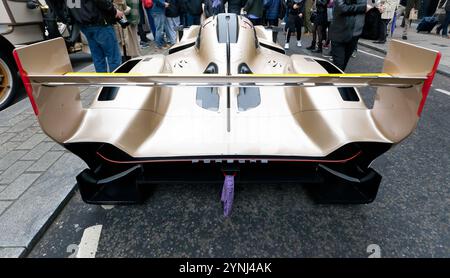 Porsche 963 LMDh prototype in the Hypercar class driven by Hanson ...